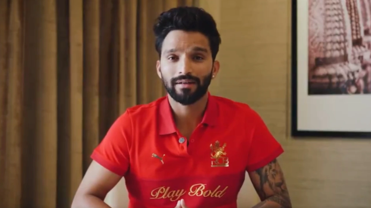 Watch: Rajat Patidar issues an official statement after beating Virat ...