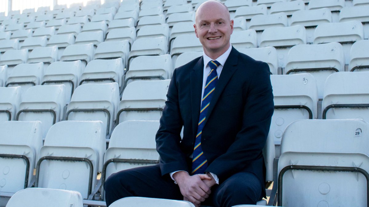 County Championship Match Between Derbyshire and Essex Suspended As ...