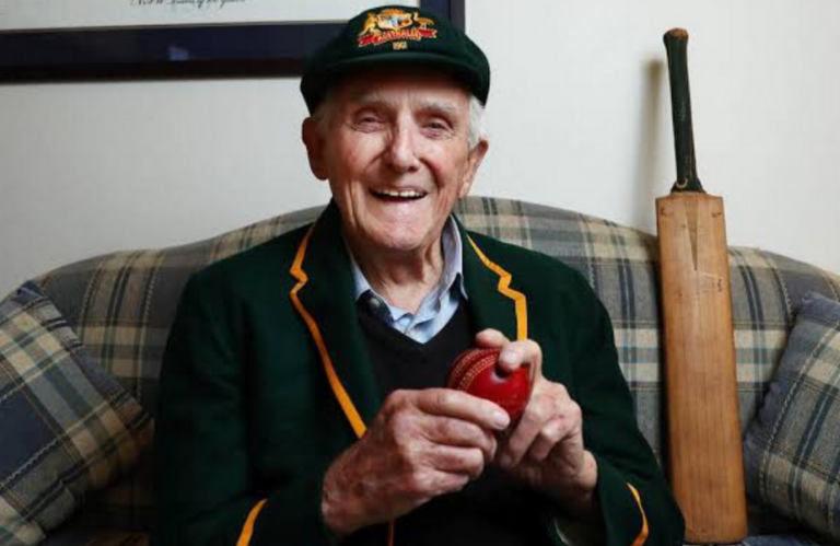 Aussie Legend Alan Davidson Passes Away At The Age Of 92