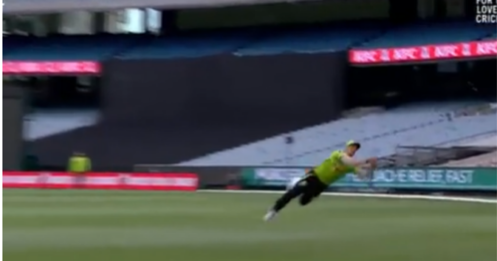 BBL 2021-22: Watch – Daniel Sams Takes A Stunning Flying Catch To ...