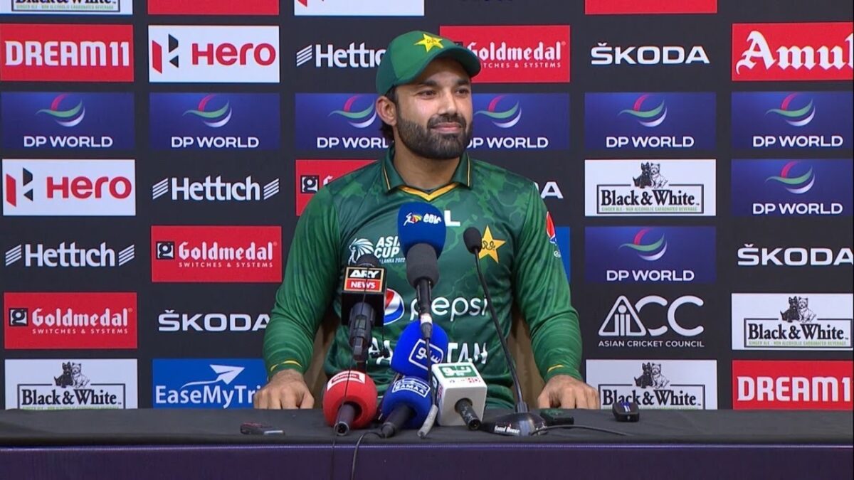 IND vs PAK: Mohammad Rizwan To Undergo MRI Scan For Right Leg Strain ... IND vs PAK: Mohammad Rizwan To Undergo MRI Scan For Right Leg Strain ...