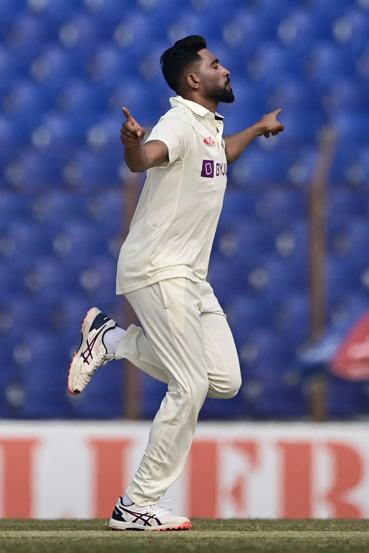 IND vs BAN: Watch- Mohammed Siraj Brings Out 'Finger On Lips' Celebration After Dismissing ...