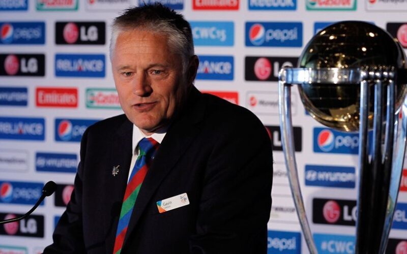 Gavin Larsen Resigns From New Zealand Selector Post