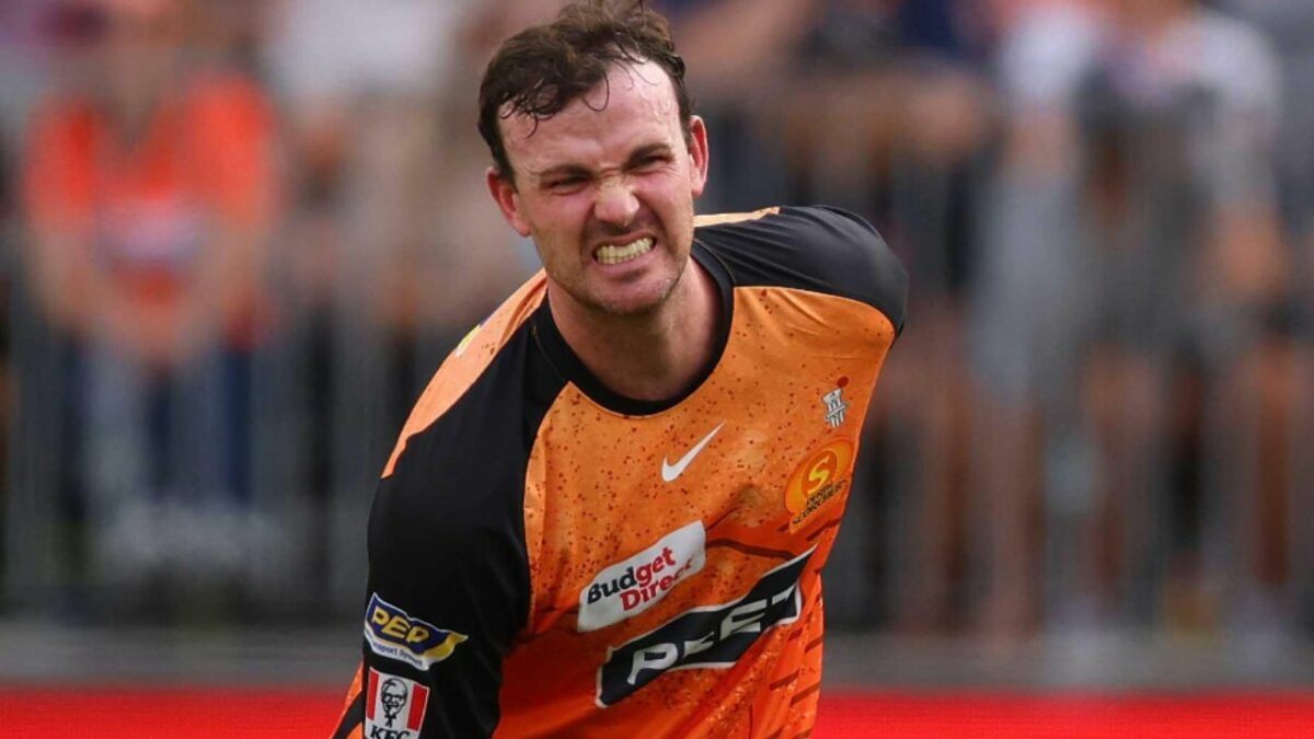 Ashton Turner Ruled Out For The Remainder Of BBL 2023-24 Due To Knee Injury