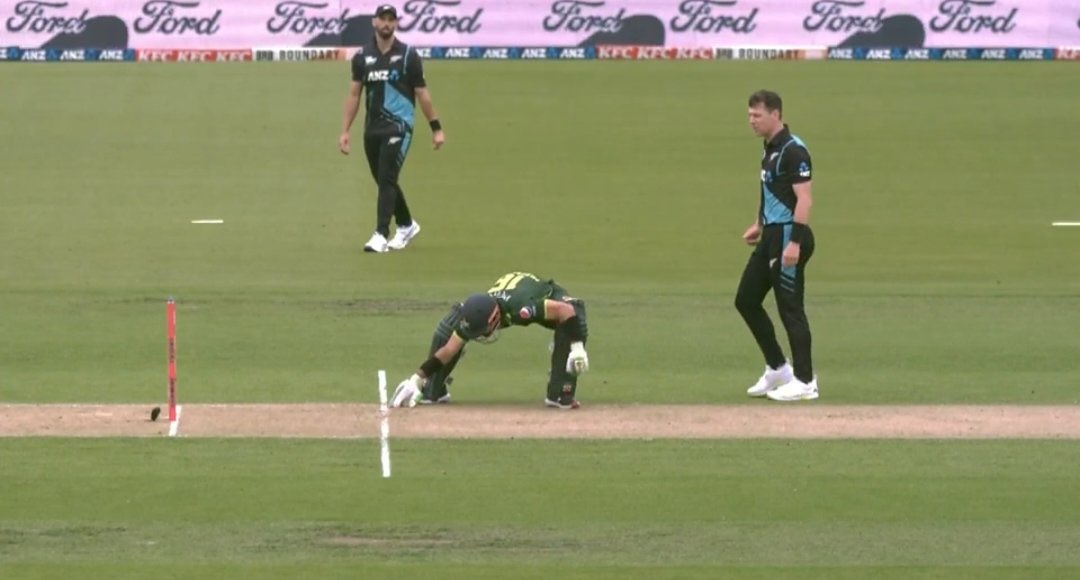 Watch: Mohammad Rizwan's Theatrics Cost Pakistan Team A Precious Run In ...