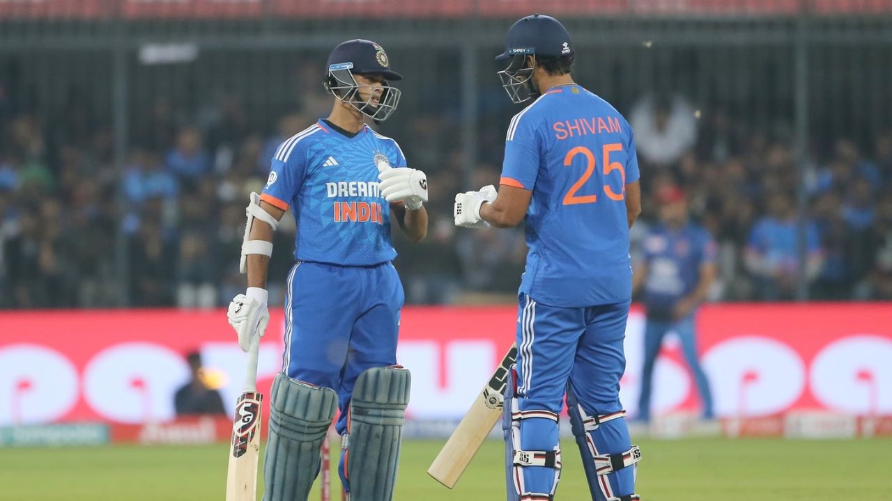 Yashasvi Jaiswal And Shivam Dube Set To Receive Central Contracts From ...