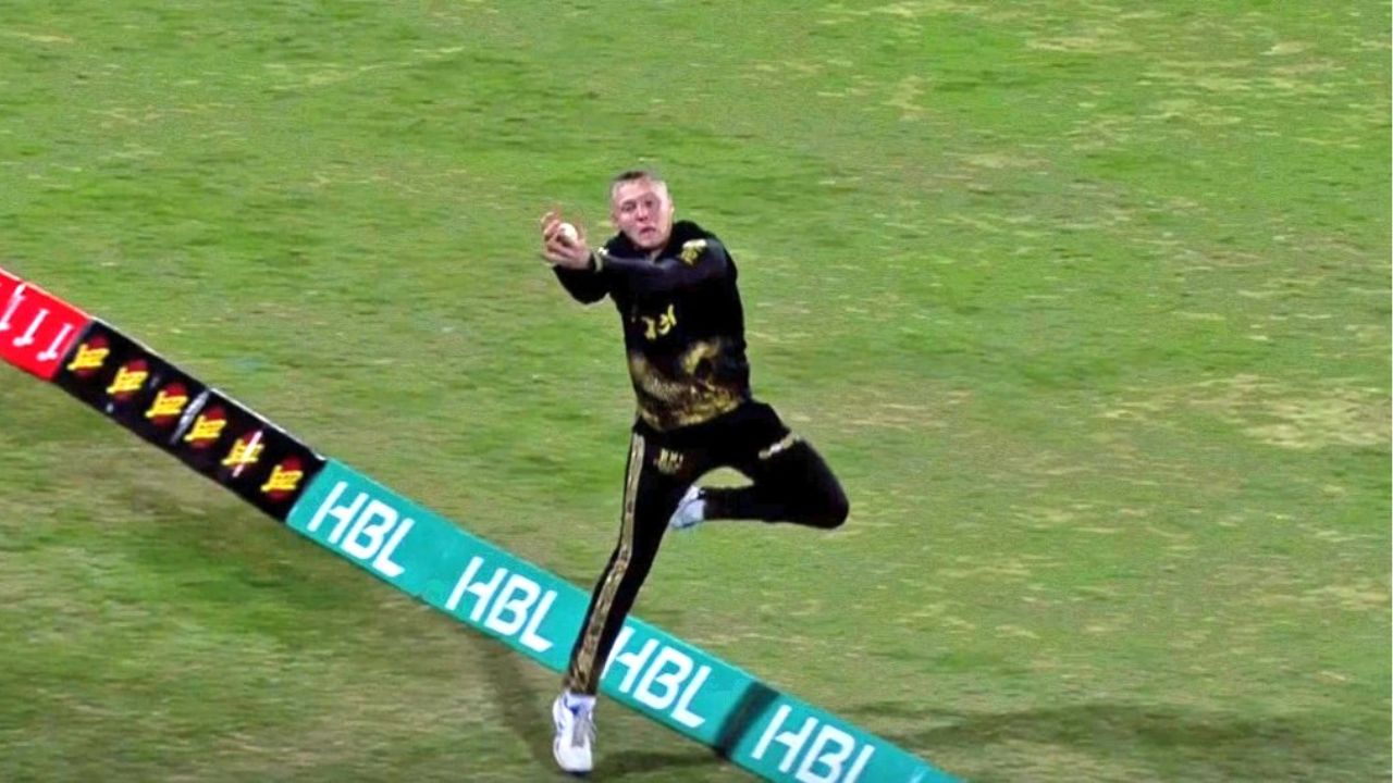 Watch - Dan Mousley takes a sensational catch near boundary ropes to ...